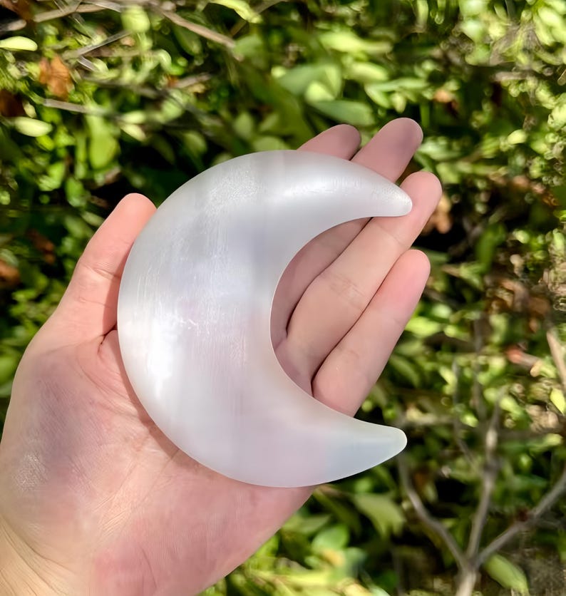 Selenite Crystal Moon, Crystal Moon Carving, Healing Crystal Sculpture ...