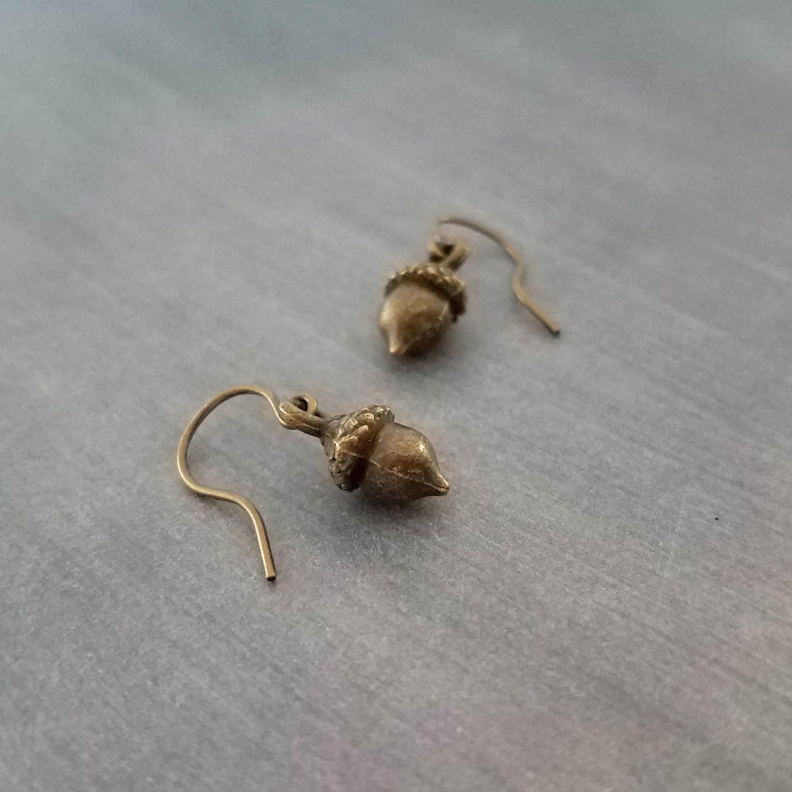 Small Acorn Earrings, Dark Antique Brass Acorns, Bronze Acorn, Little ...