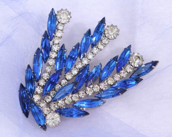 Vintage Large Blue Navette Rhinestone Brooch Pin - Gem