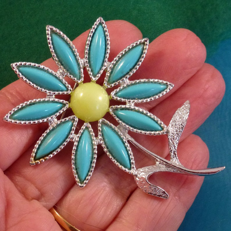 Vintage Sarah Coventry Turquoise Daisy Brooch, Flower Pin - Etsy