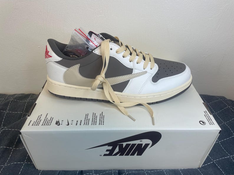 Nike Jordan Low - Etsy