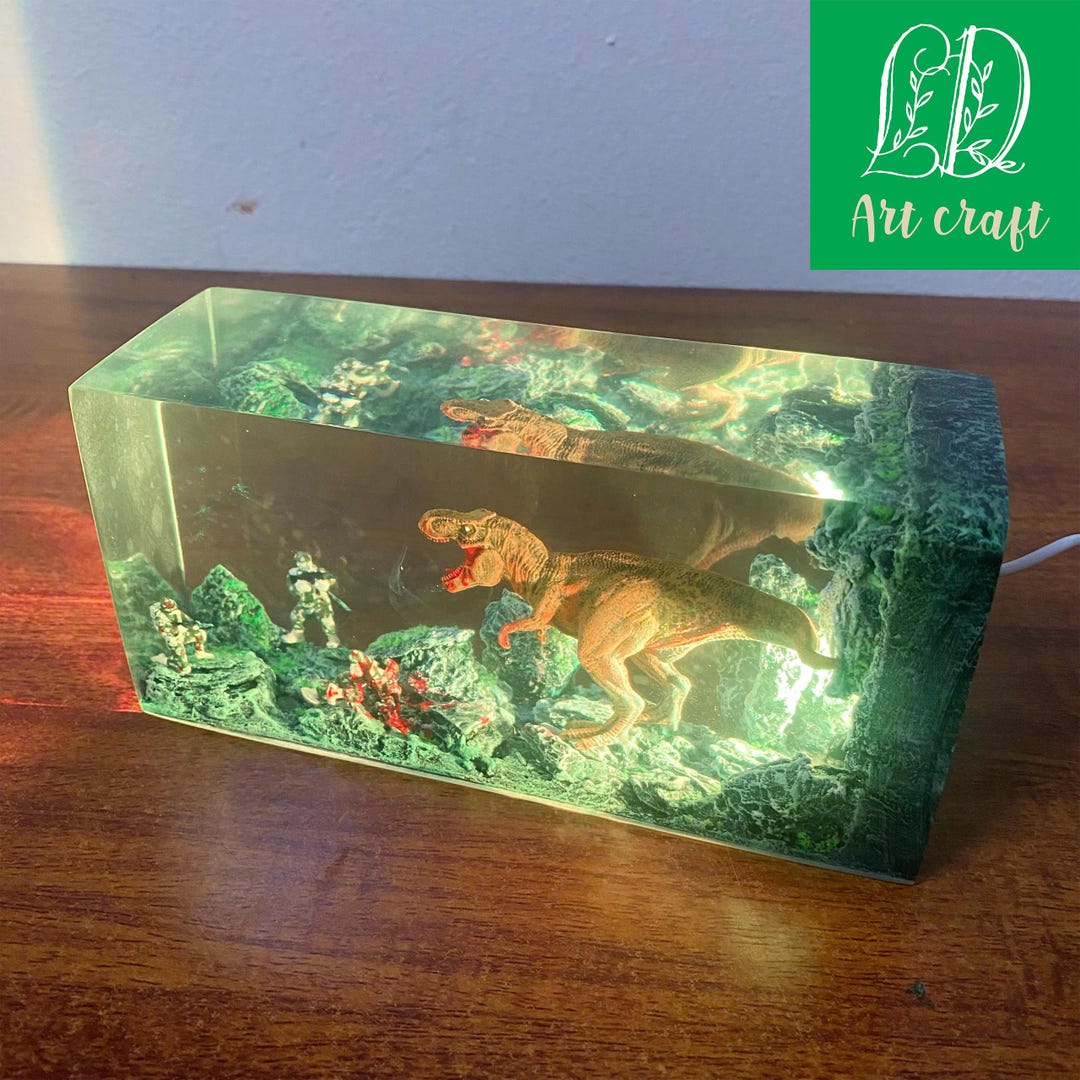 LED Dinosaur Resin Lamp, Sci-fi Jungle Battle Night Light, Handmade ...