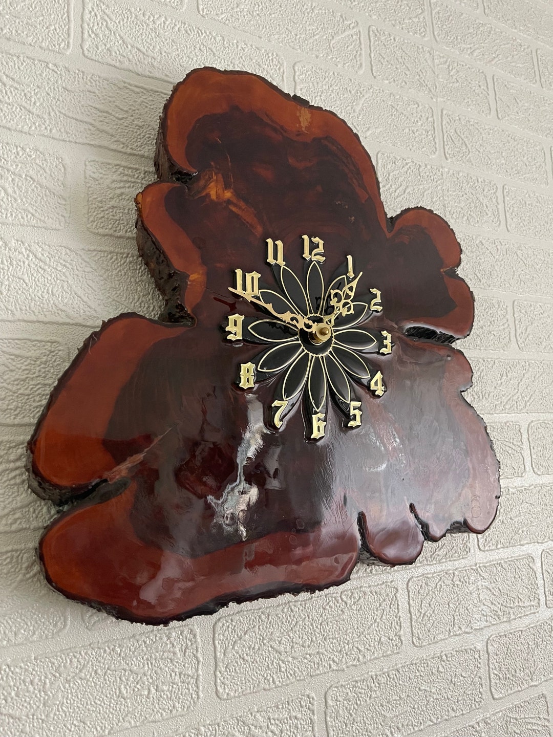 WOOD Small Slab Clock - Lacquered - Battery Operated - #1872 - Etsy