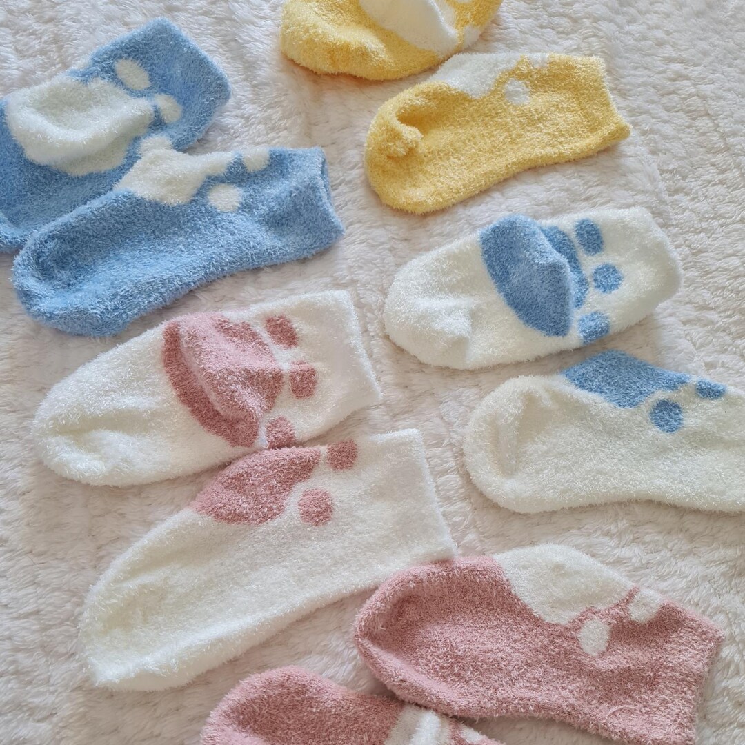 Soft Baby Socks With Cute Cat Paw Design – Unisex 0-1 Year – Fuzzy Cozy ...
