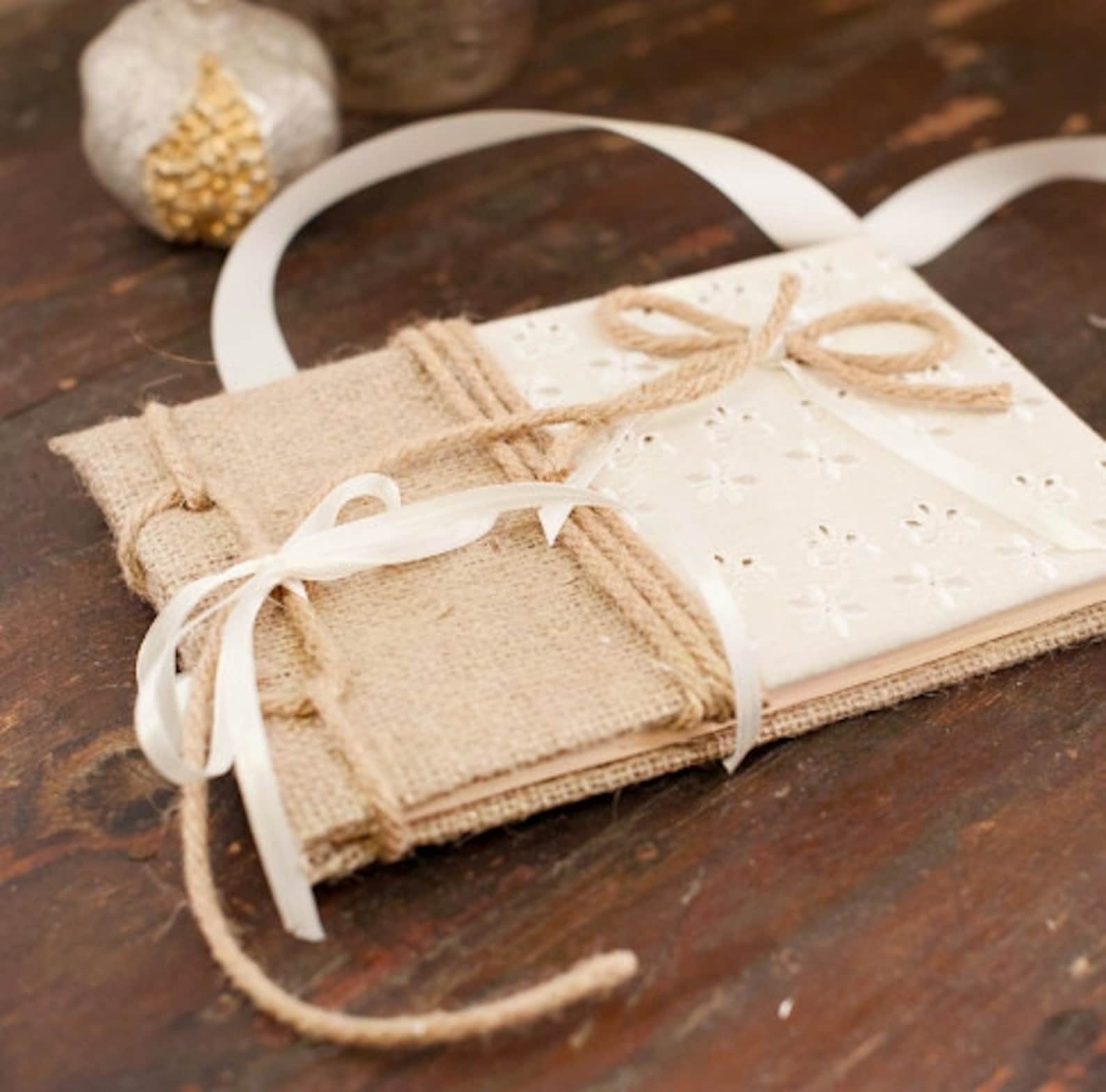 Vintage Wedding Guest Book traditional Retro Weddings - Etsy
