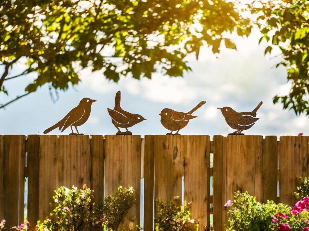 Set of 4 Rustic Garden Birds – Metal Bird Statues for Outdoor Decor ...