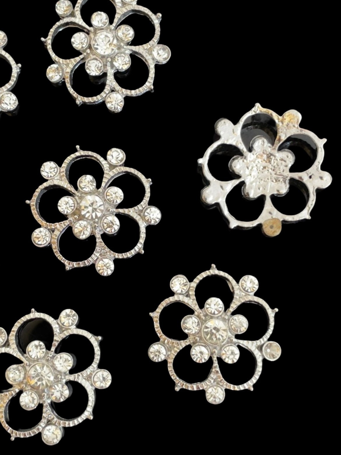 30 Pcs CLEAR Crystal Rhinestone Assorted Embellishment Buttons Flatback ...