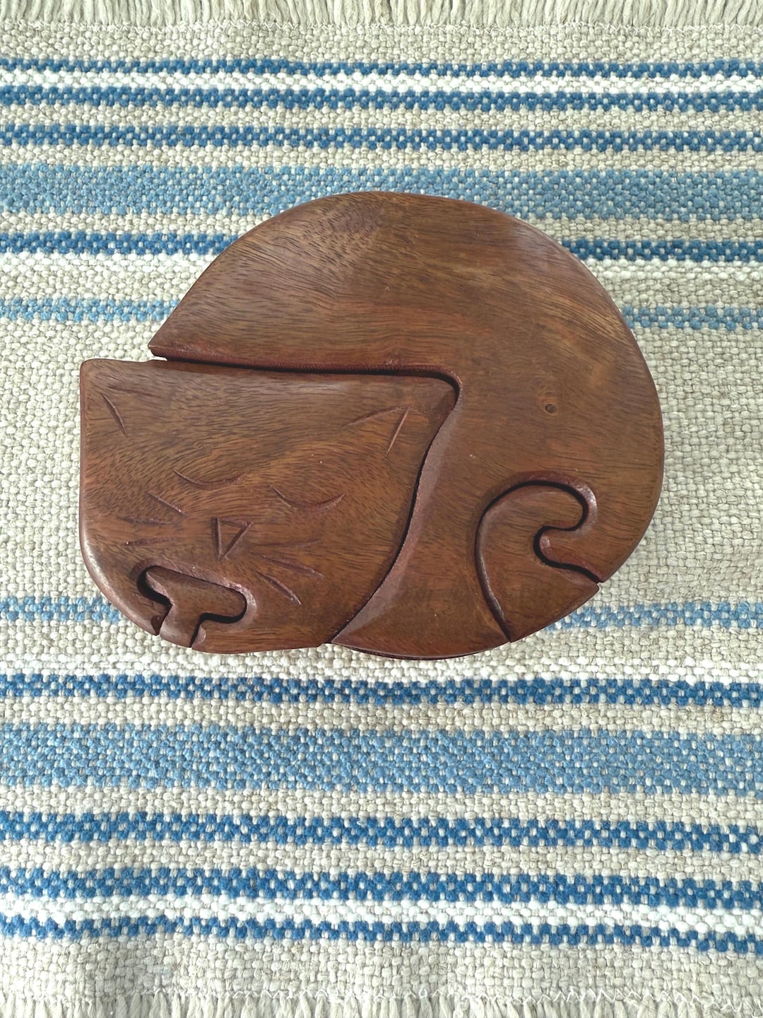 Hand Carved Wooden Cat Puzzle Box: Rustic Trinket Keepsake - Etsy