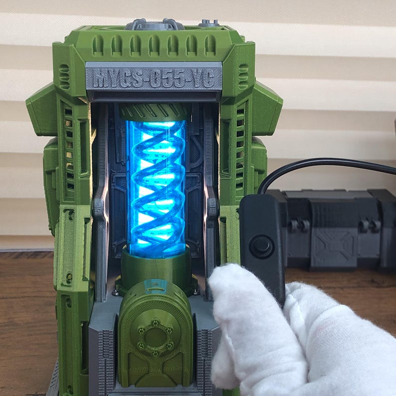 Resident Evil Biolab Biohazard DNA Helix Night Light Virus Tube Desk ...