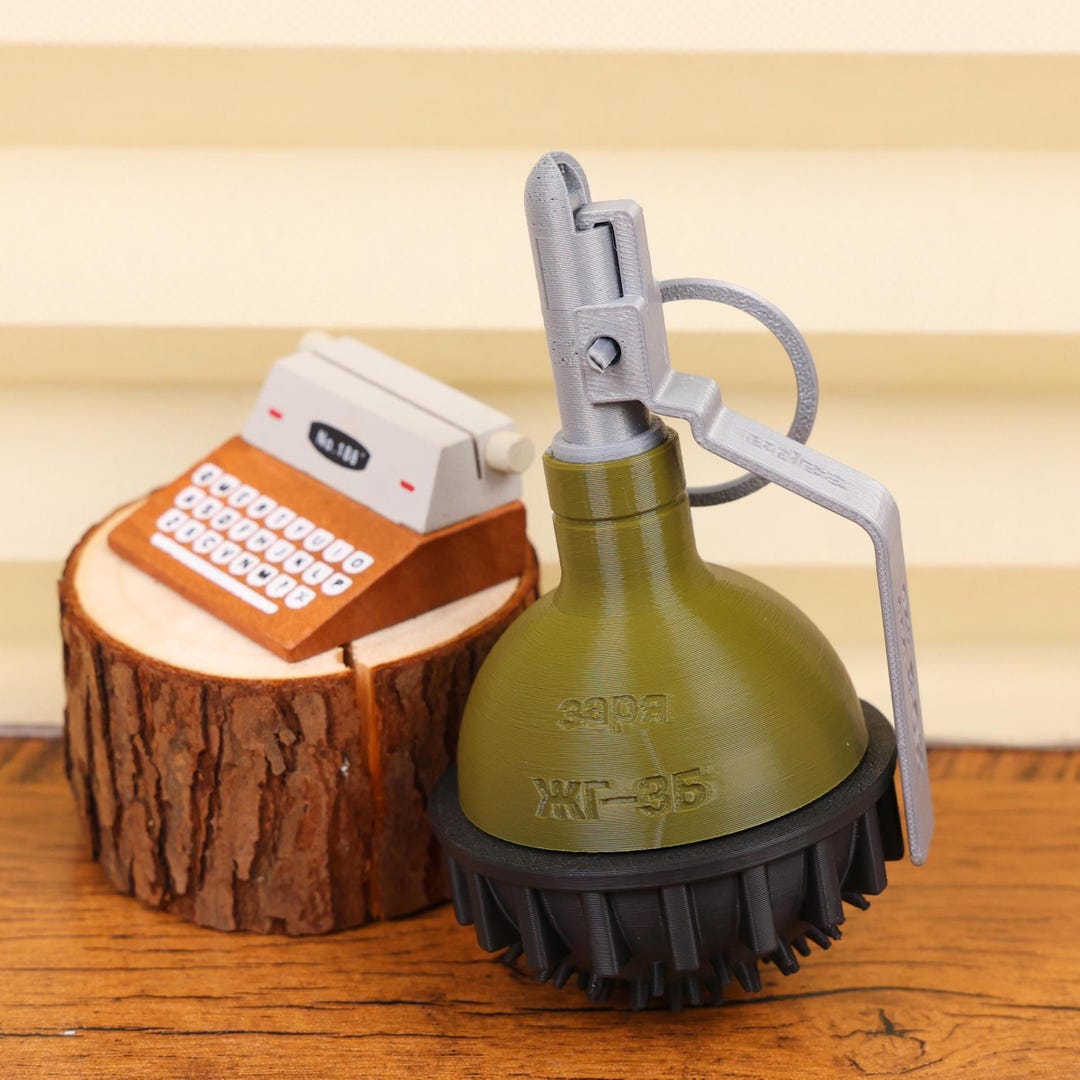 Realistic Soviet Dawn Light Flashbang Grenade Replica Spring Handle ...