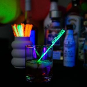 Neon Party Stir Sticks Bar Swizzle Stick Drink Stirrer Bachelorette 90s ...