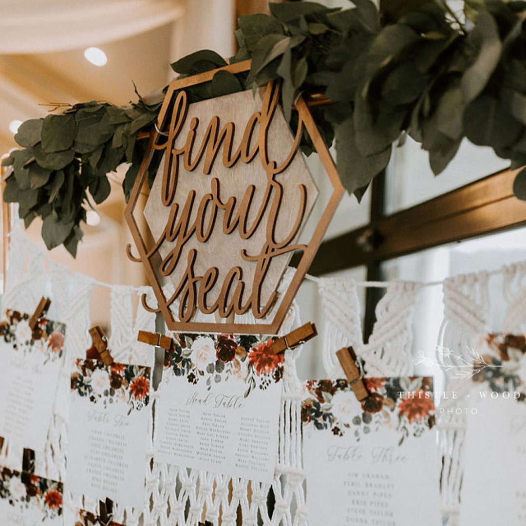 Find Your Seat Sign Place Card Display Wedding Sign, Hexagon or Circle ...