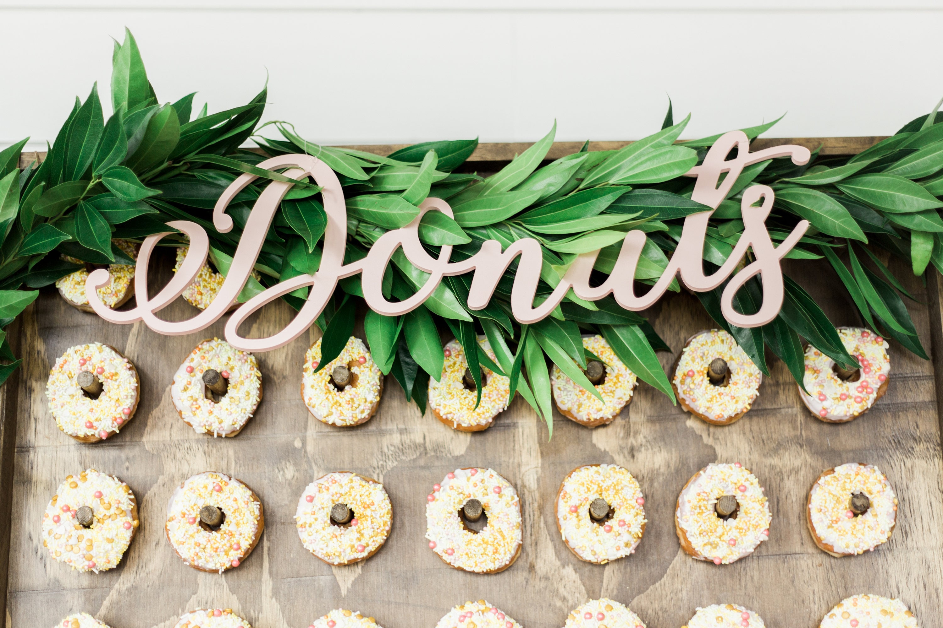 Donut Wall Sign for Wedding or Party Decor Dessert Table - Etsy Canada