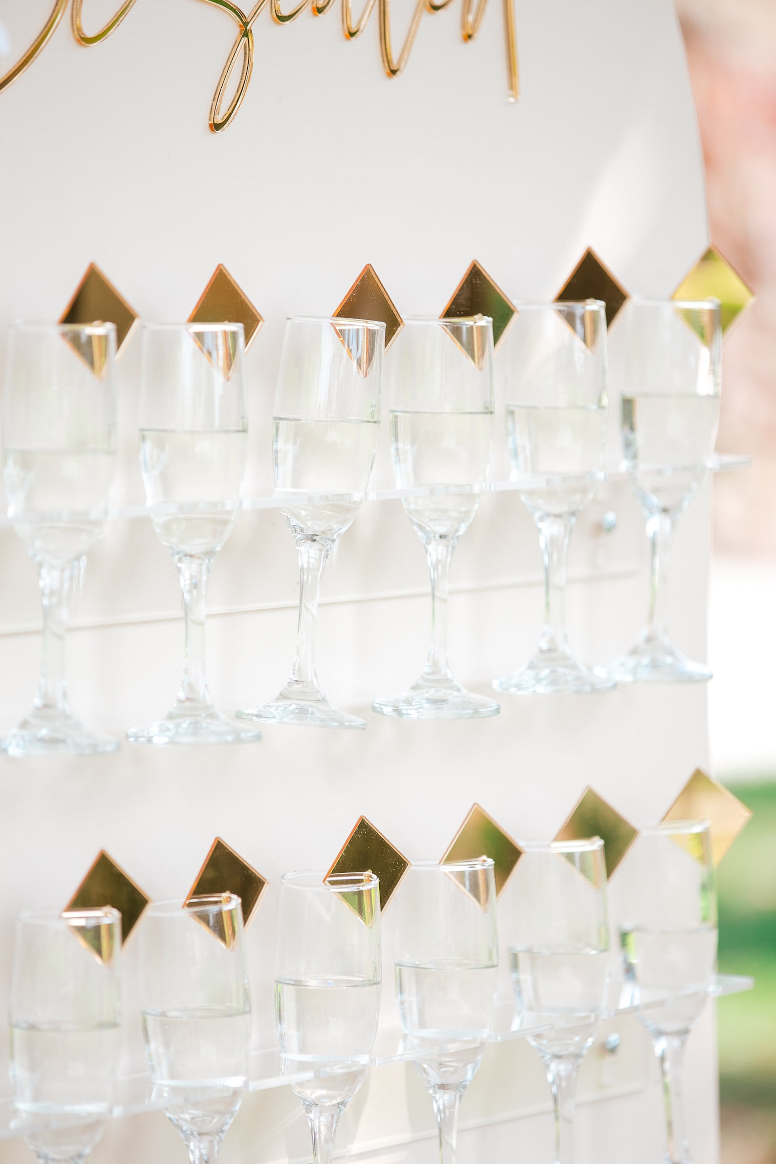 Favor Wall Shelves DIY Acrylic Shelf Party Display Wedding Wine or Cone ...