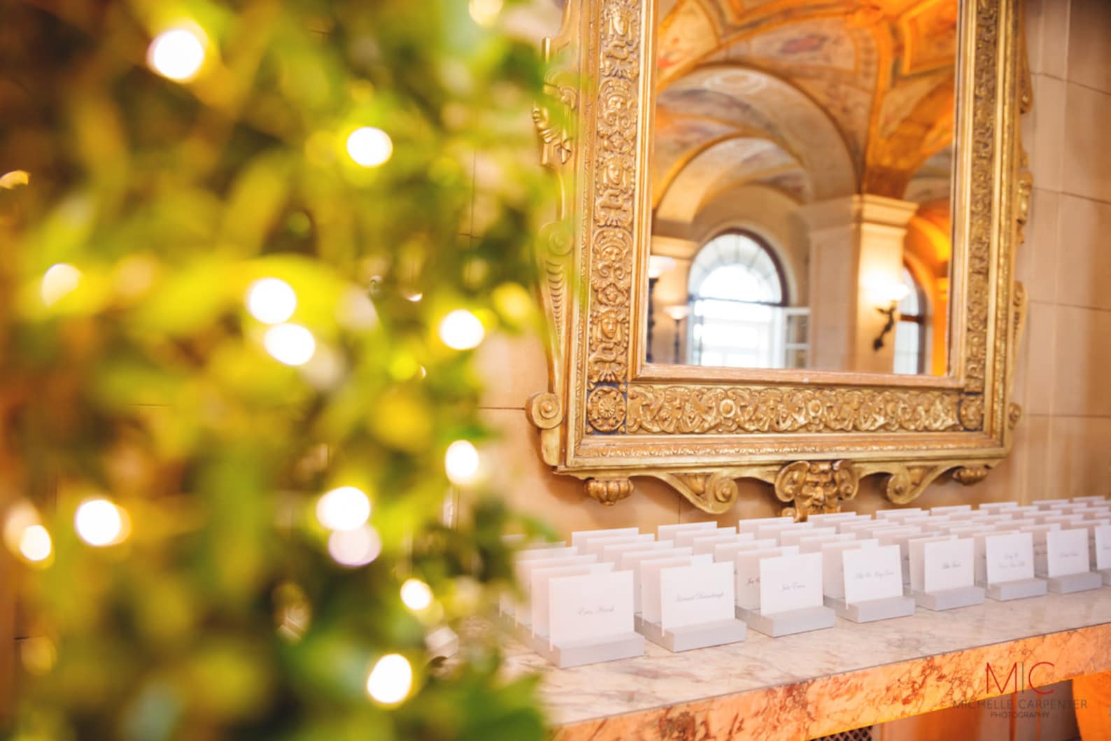 Place Card Holders for Wedding & Event Magical Place Card Display ...