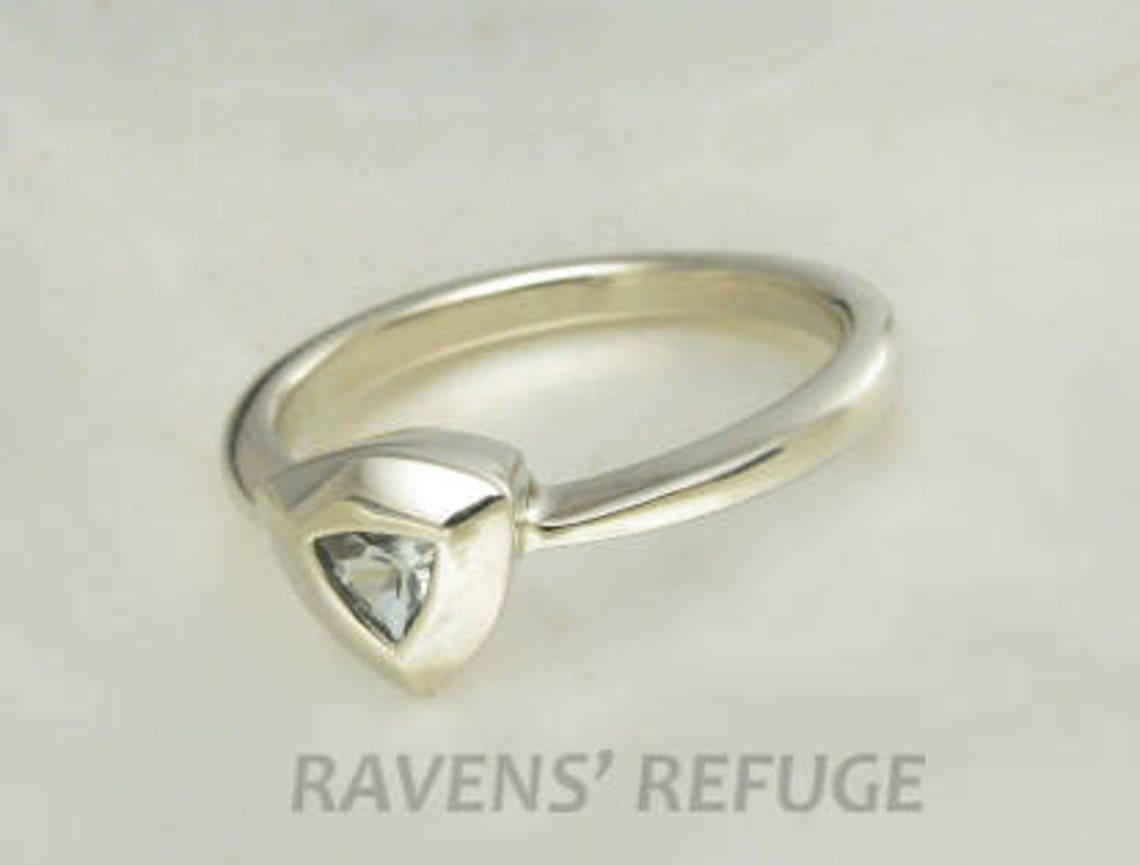 Natural Blue Sapphire Ring Denim Sapphire and 14k Solid - Etsy