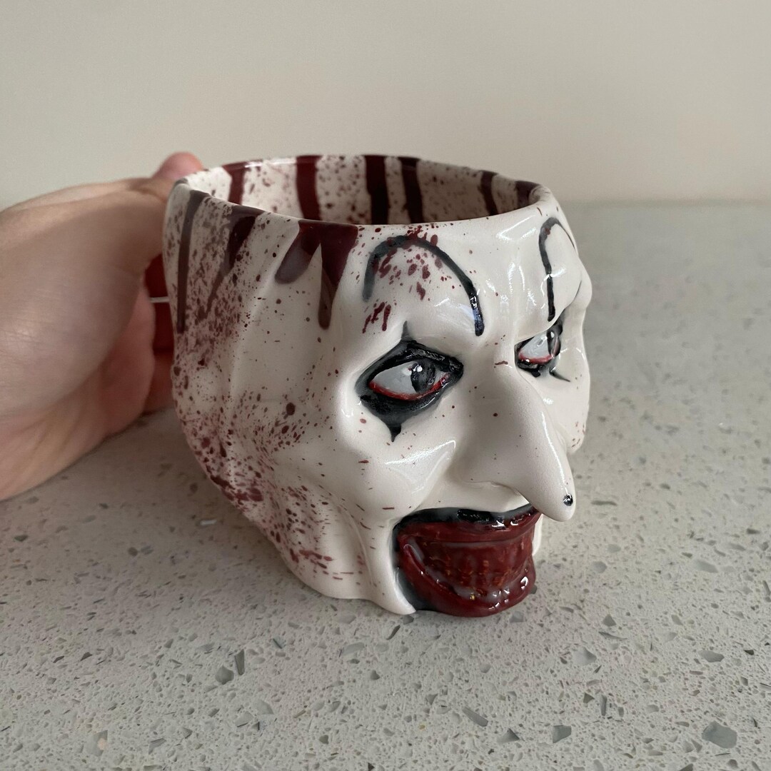 Art the Clown Mug - Terrifier Horror Movie Mug - Gift for Horror Fans ...