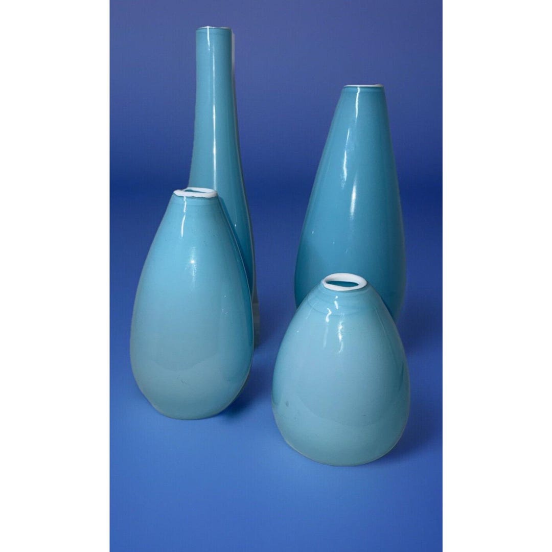 Two's Company Mcm Hand Blown Encased Glass Baby Sky Blue White Bud ...