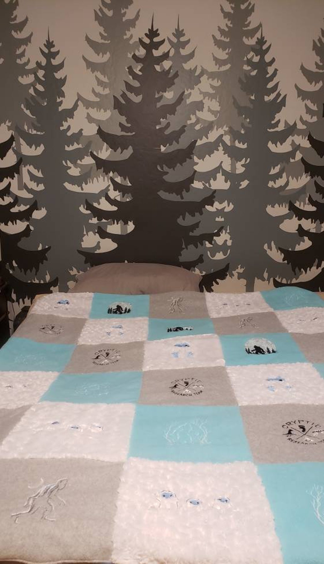 Yeti Abominable Snoman Quilt - Etsy