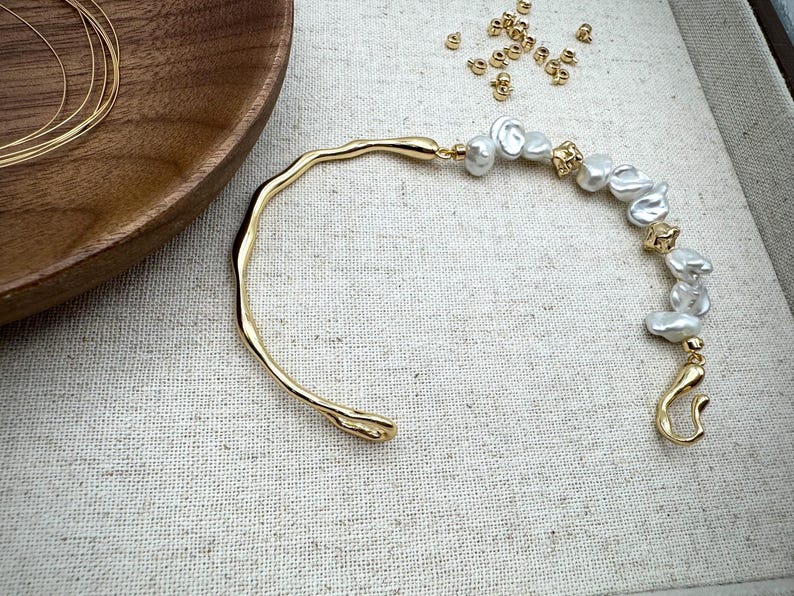 14K Gold Filled Keshi Pearl Bracelet: Handmade Bangle Chain Jewelry - Etsy