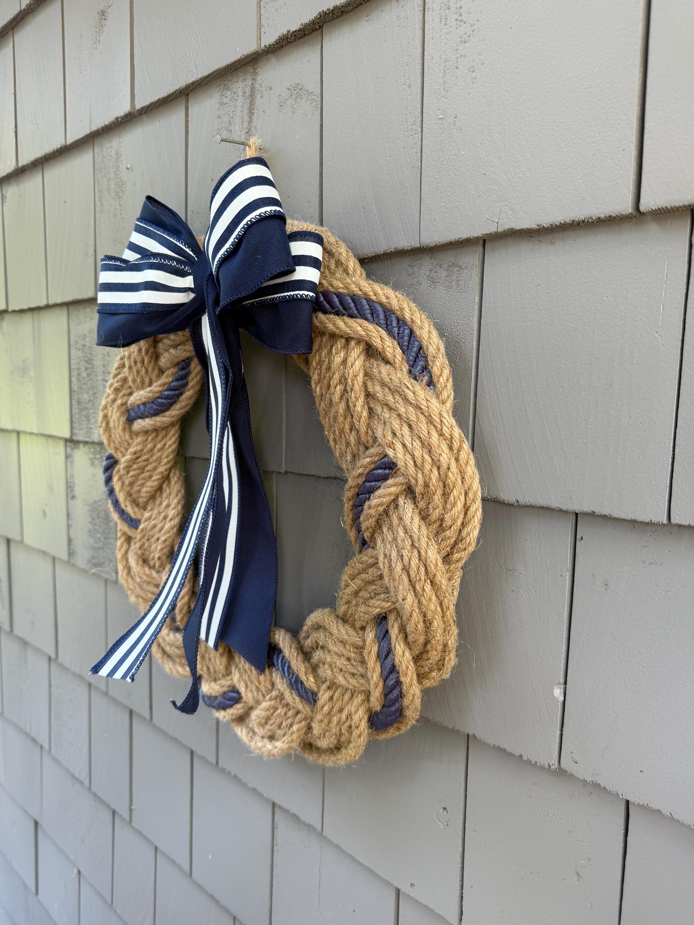 Nautical Coastal Rope Wreath. Lakehouse, Farmhouse, Beach House Front ...