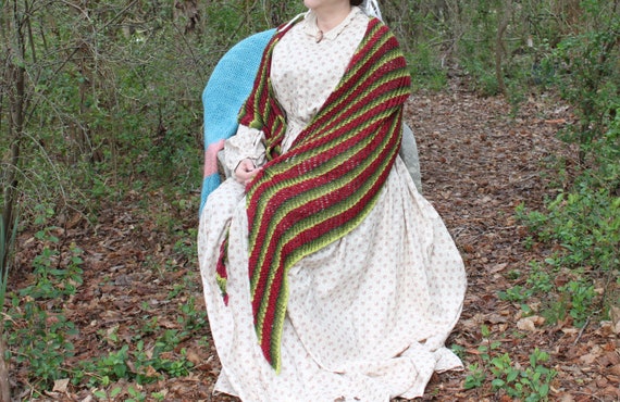 Victorian a Warm Half-shawl 1846 and Fabulous - Etsy