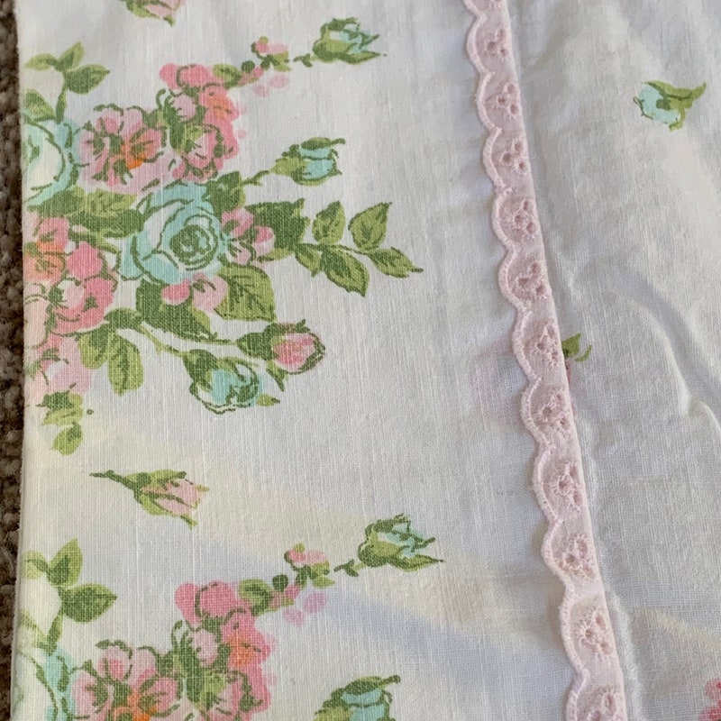 Vintage Floral Sheet - Etsy