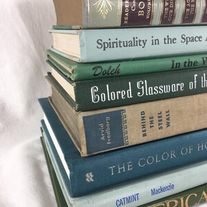 Vintage Green Books, Green Decor, Green Stack of Books, Vintage ...