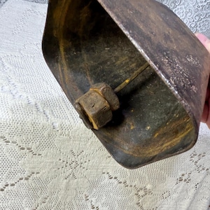 Rustic Cow Bell / Vintage Cow Bell / Cowbell - Etsy