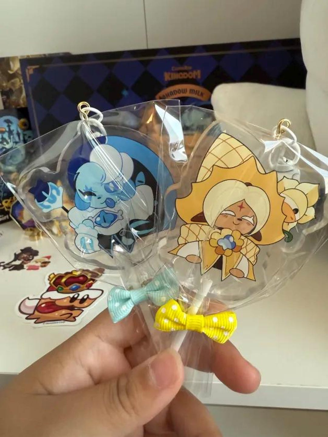 Lollipop Pure Vanilla Shadow Milk Keychains! - Etsy