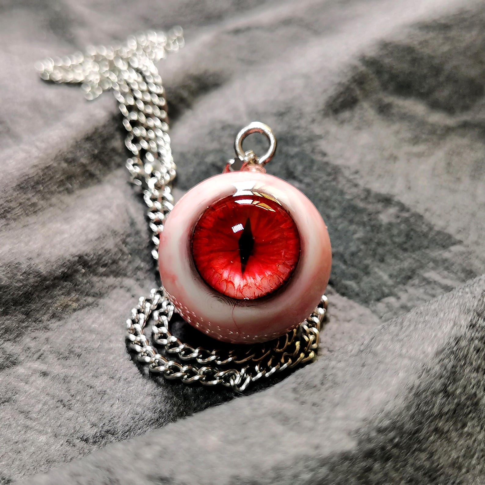 Handcrafted Resin Eyeball Jewelry,red Dragon Eyeball Necklace, Chic ...