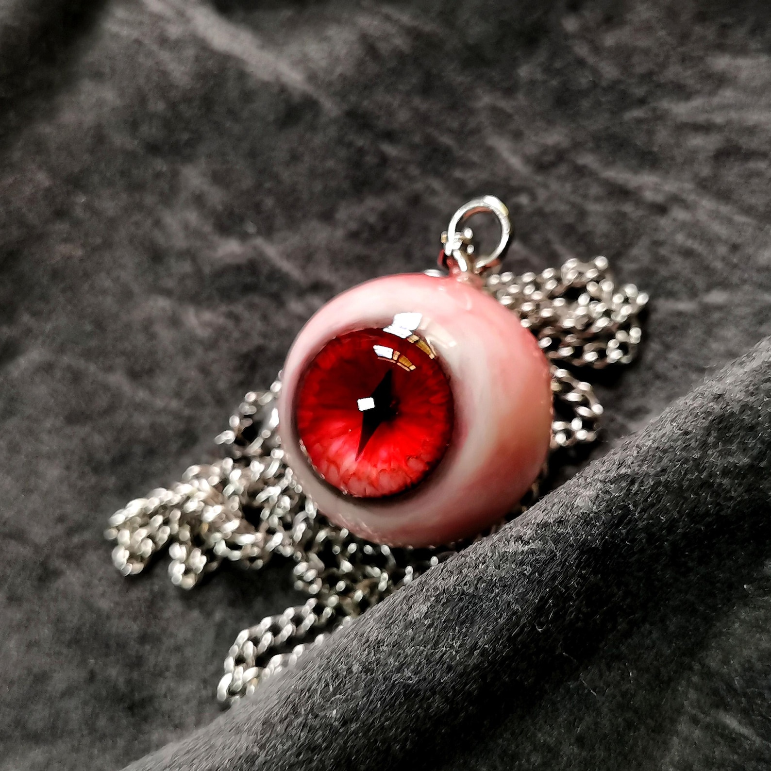 Handcrafted Resin Eyeball Jewelry,red Dragon Eyeball Necklace, Chic ...