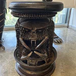 Predator Sculpture Table With Chairs - Etsy