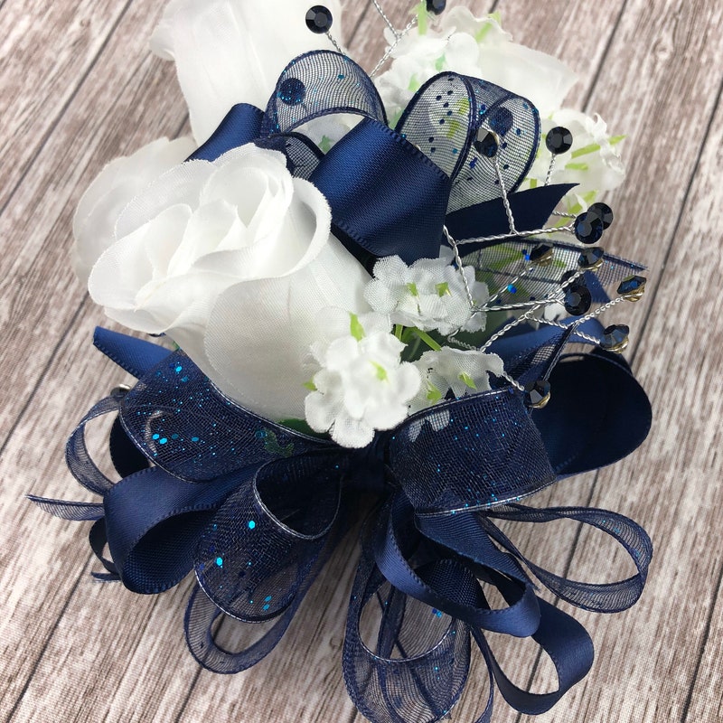 Tulip Corsage - Etsy