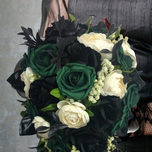 Black and Emerald Bridal Bouquet Goth Theme Emerald and Black Brides ...
