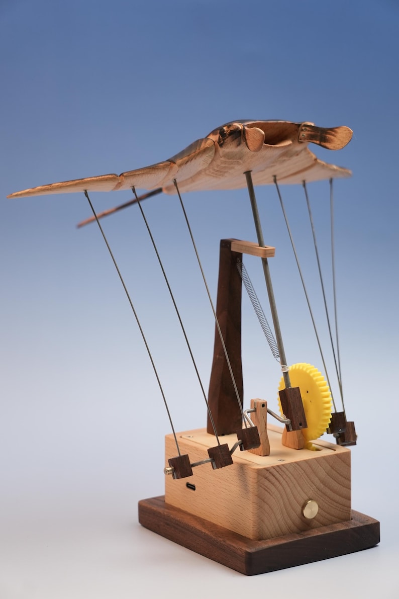 Wooden Flying Manta Ray Automata | Wooden Automaton | Kinetic Sculpture ...