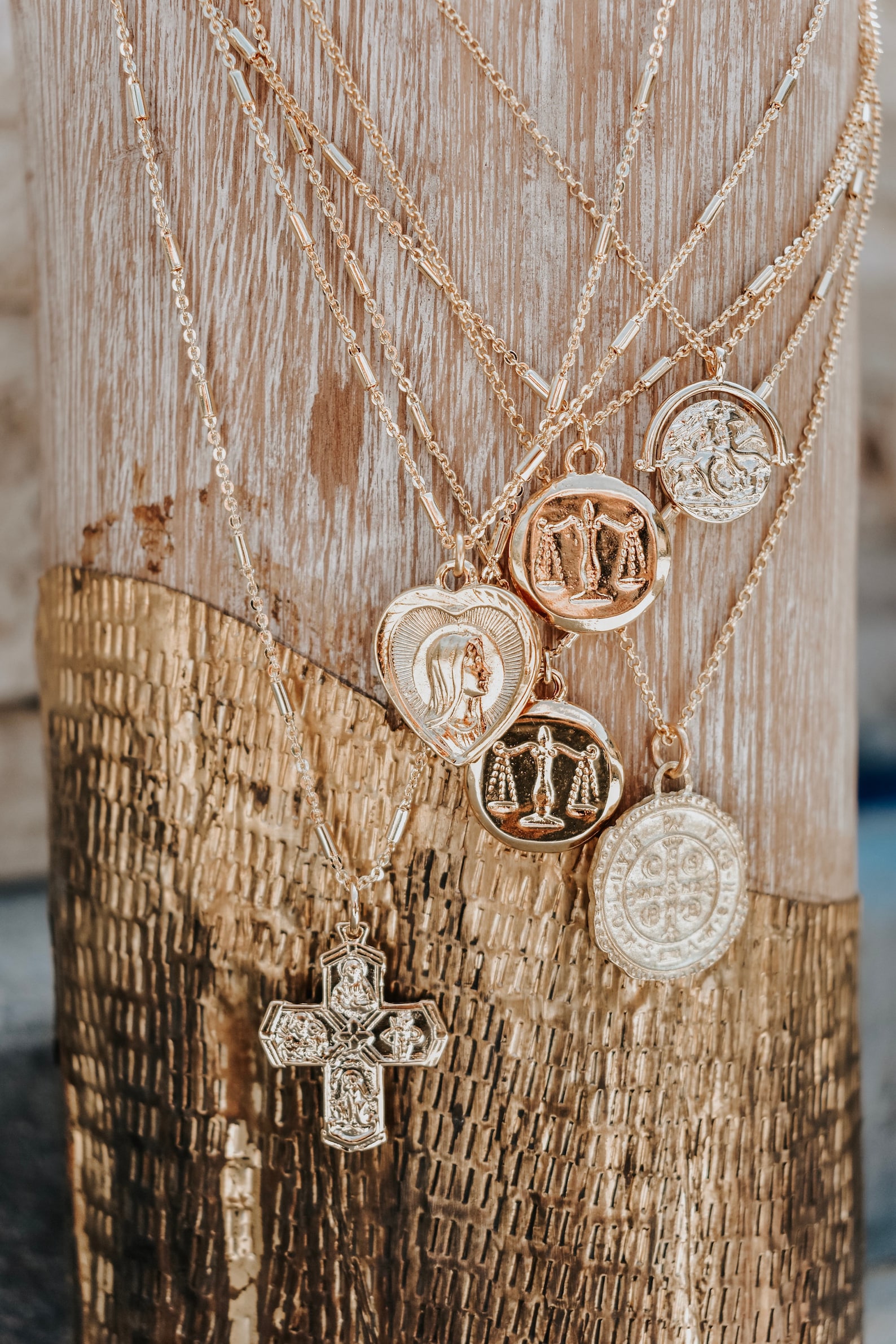 INTAGLIO NECKLACE /// Gold Necklace Simple Necklace | Etsy