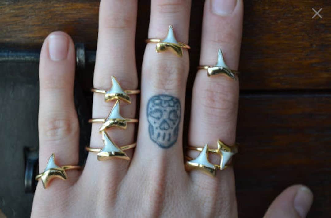 DAINTY SHARK TOOTH Ring /// Gold Ring, Silver Ring, Stackable Rings ...