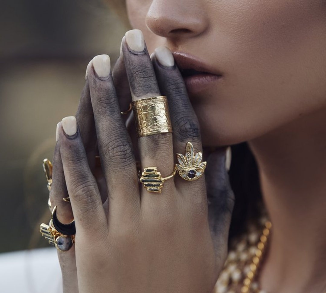 PAX MINI RING /// Gold Ring, Stackable Rings, Silverite, Statement ...