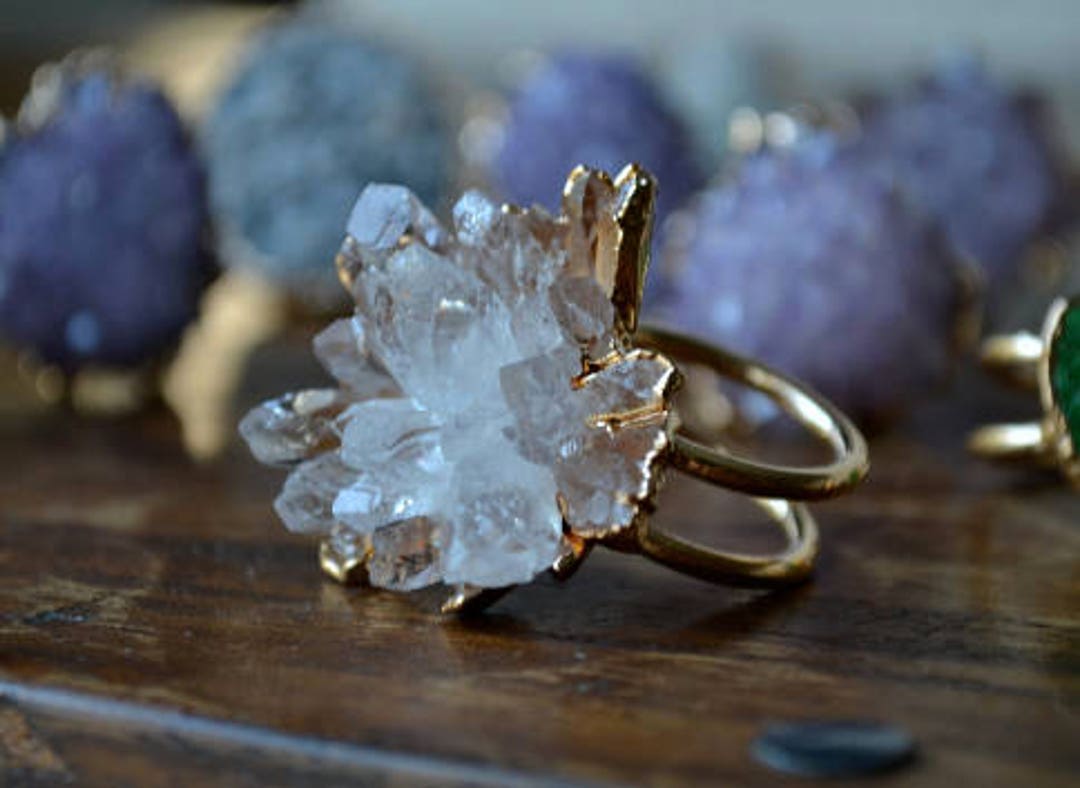 QUARTZ FLOWER GALAXY /// Gold Double Banded Ring - Etsy