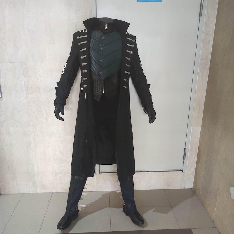 Vergil Cosplay - Etsy