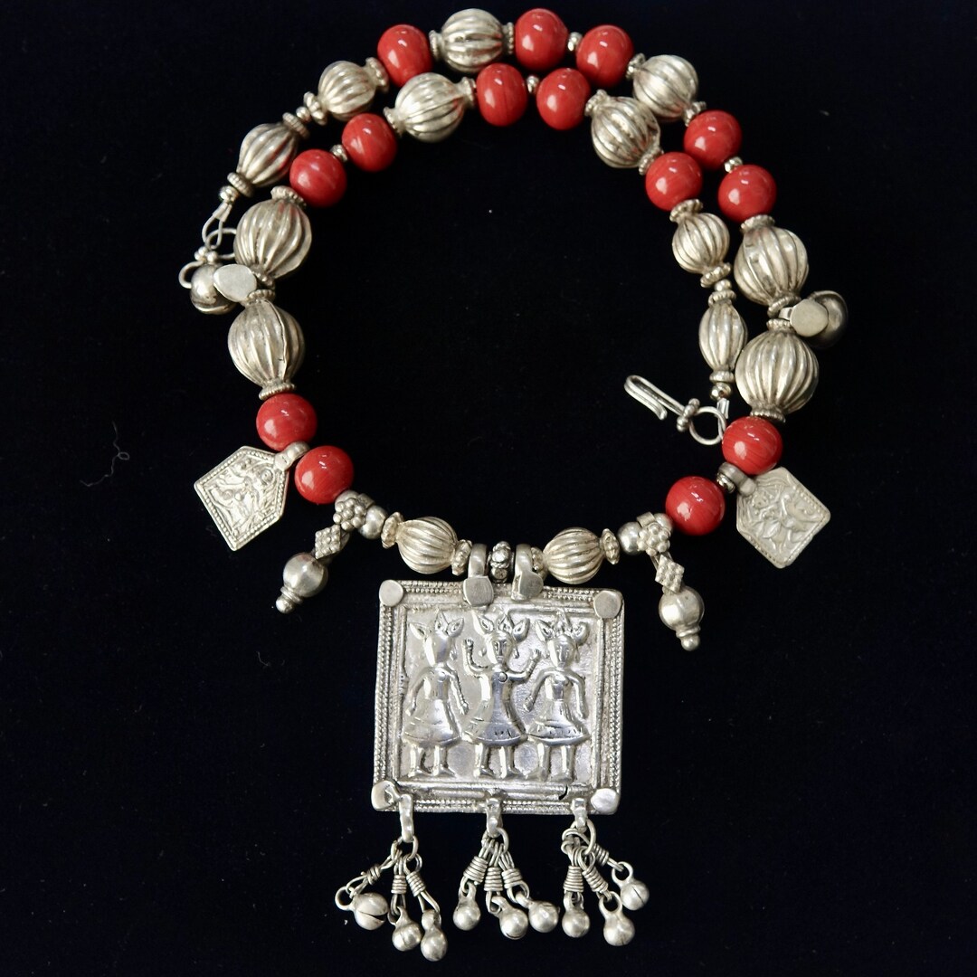 Exquisitely Handcrafted Antique Indian Silver Amulet, Vintage Tibetan ...