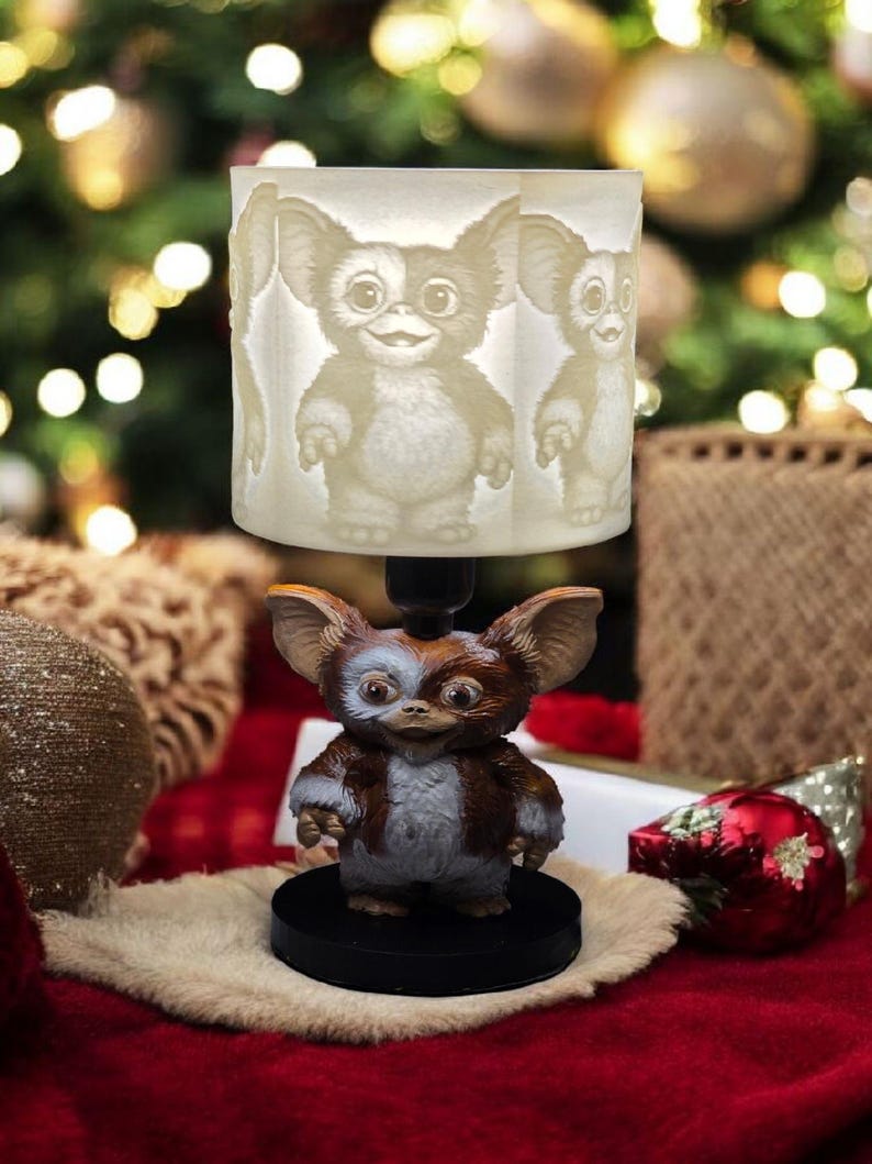 Custom Hand Painted Gizmo Lamp - Etsy