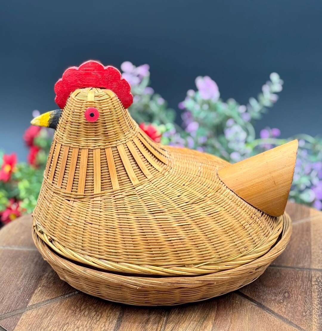 Vintage Wicker Chicken Basket With Lid – Rustic Farmhouse Egg Storage ...