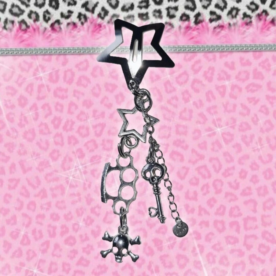 Skull Gothic Mcbling Star Hairclip - Etsy
