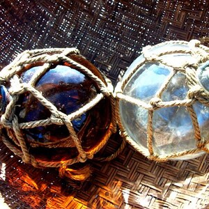 Two Fishing Floats Spheres 4.5 to 4.625 Diameter Netted Glass Balls in ...