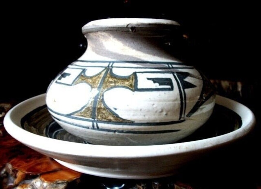 Art Pottery Western Planter Pot and Shallow Plate Bowl Signed JRAL ...