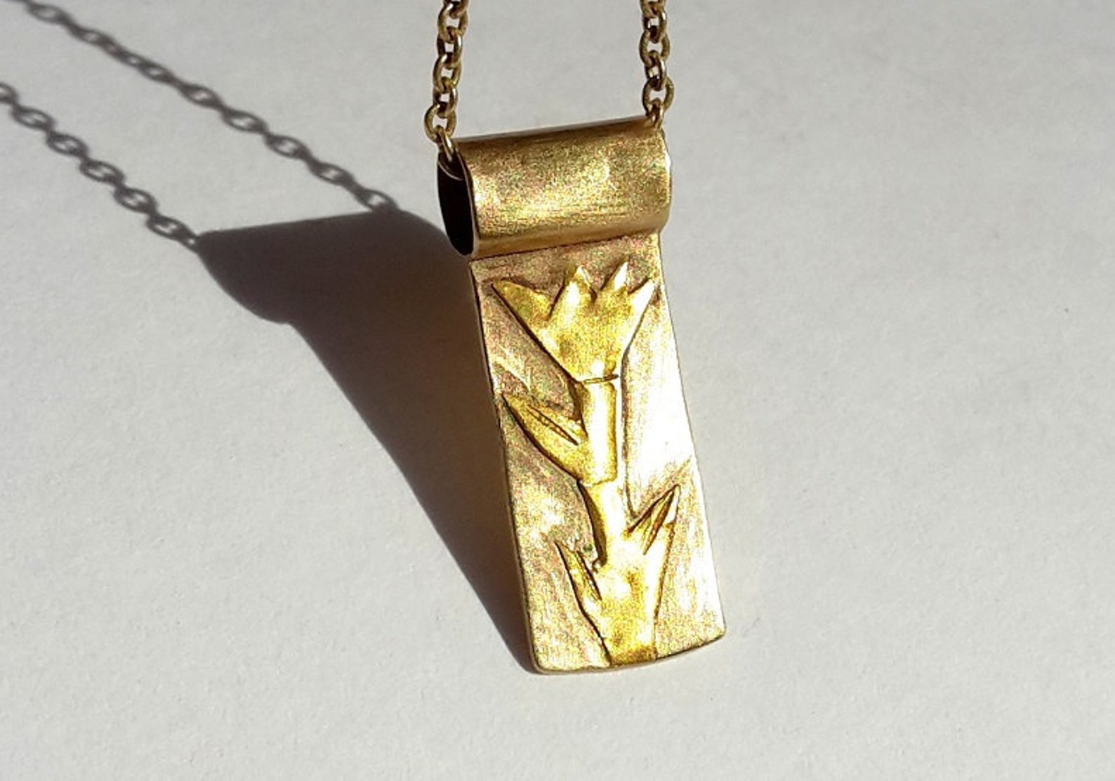 14k Solid Gold Necklace Pendant - Engraved Flower Pendant - Gold ...