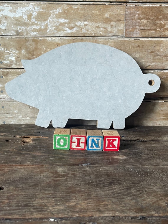 Vintage Wooden Pig Bread or Cutting Board Farm Chic - Gem