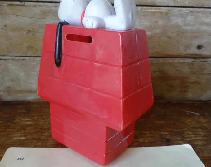 Vintage Snoopy Bank Plastic 1966-68 - Etsy